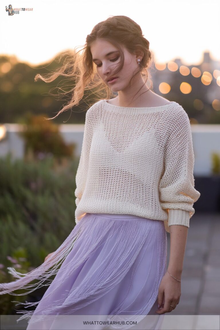 12 Ethereal Outfit Ideas For Dreamlike, Otherworldly Aesthetics